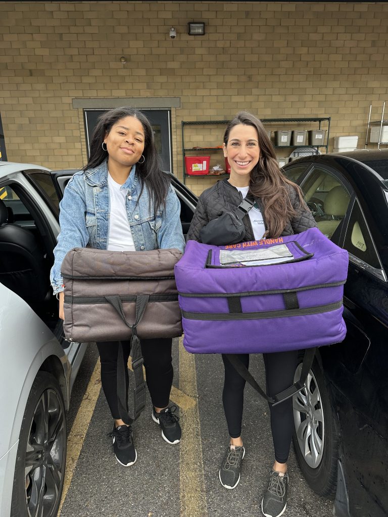 Volunteer | LifeCare Alliance